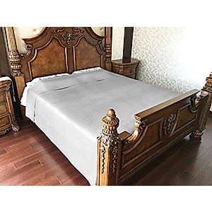 GOHD Super Cozy 100% Bamboo Fiber Blanket. Ultra Softness and smothness Like Silk. Cooling Blanket Absorbs Body Heat to Keep Cool on Warm Night (Queen, Silver Grey)