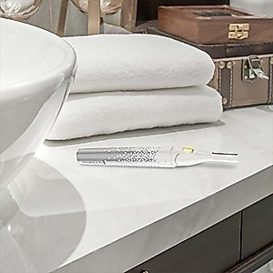 Remington - Smooth and Silky Facial Beauty Kit with Deluxe Tweezers