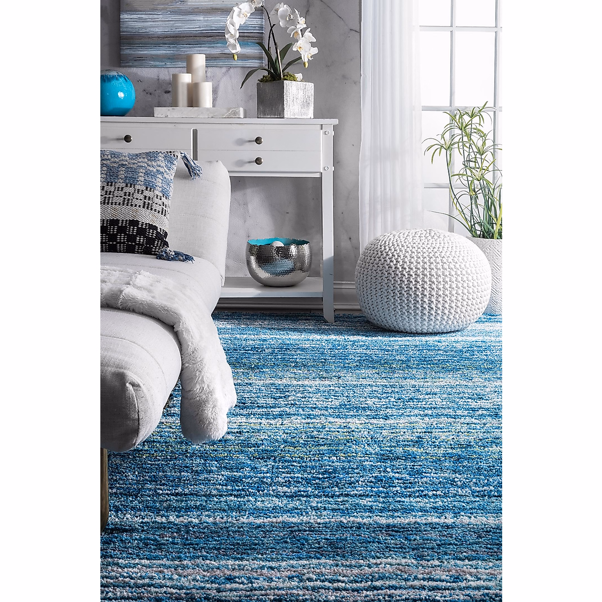 nuLOOM Classie Hand Tufted Shag Area Rug, 5' x 8', Sky Blue