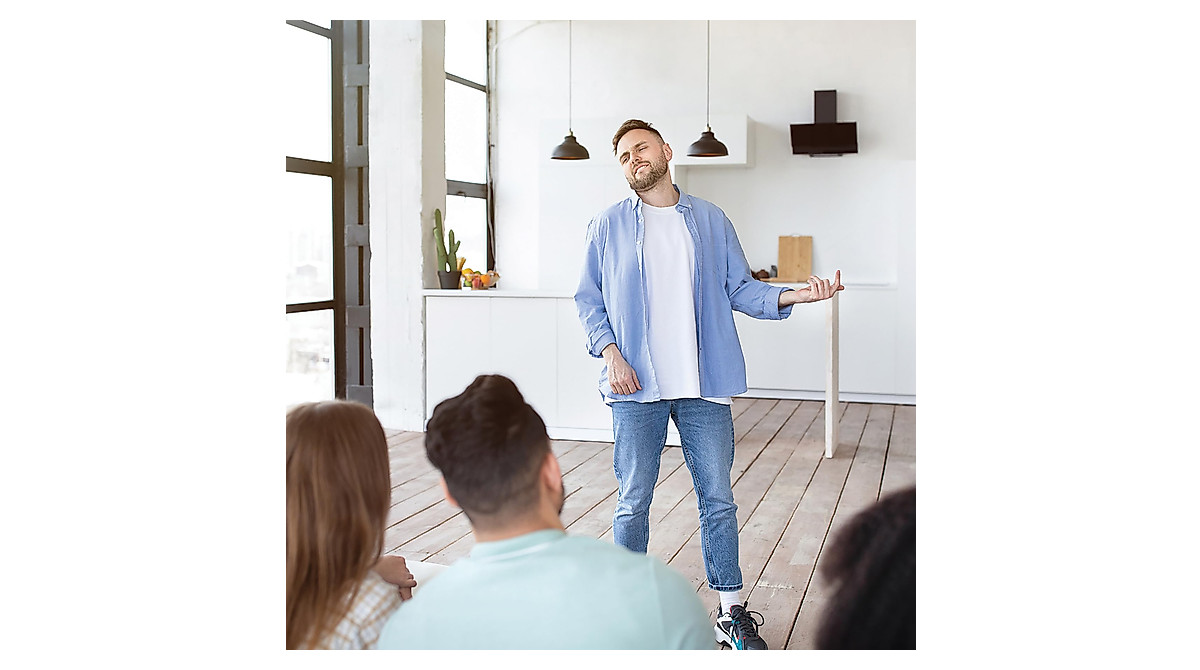 Party Charades - Fun Acting Game for Family Nights