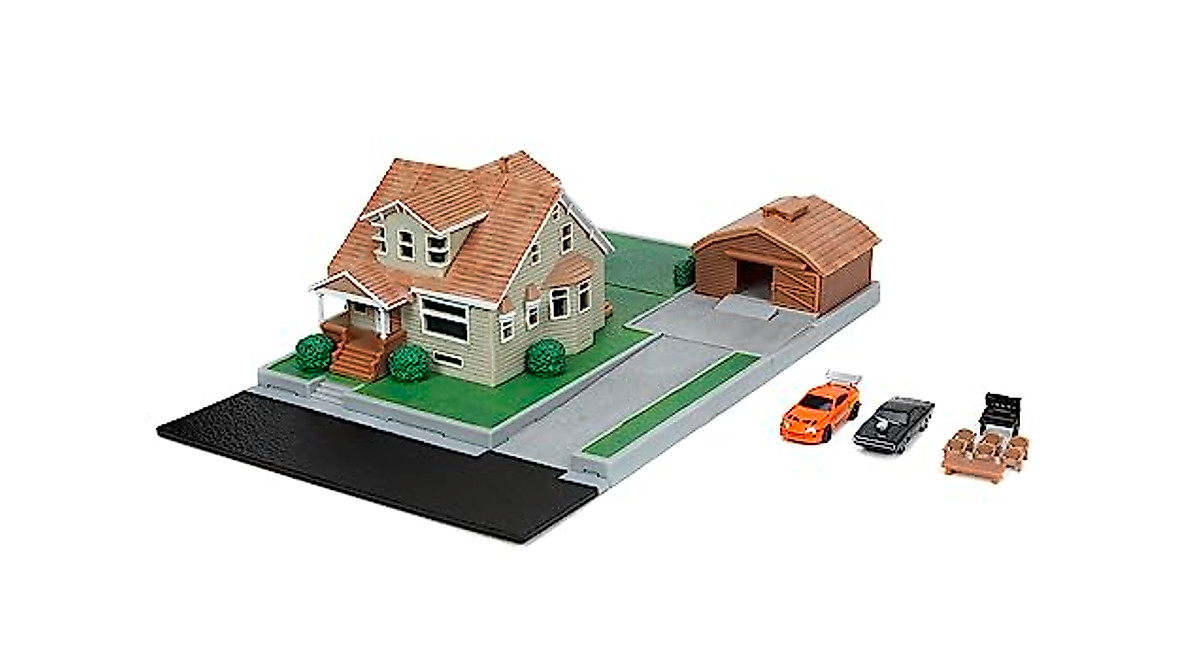 Toretto's Fast & Furious Garage Playset with Nano Vehicles