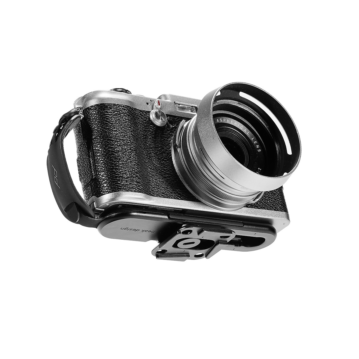 Peak Design Micro Clutch I-Plate mirrorless camera finger strap