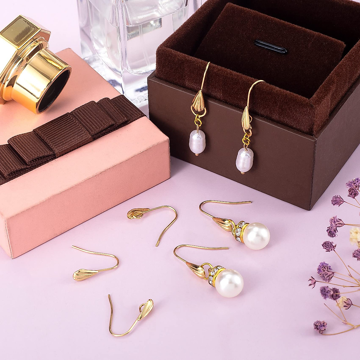 HIZNIC 50PCS 18K Gold Plated Leverback Earring Hooks Hypoallergenic Ear Wires with Dangle Loops for Women Craft, DIY Dangle Earrings Findings