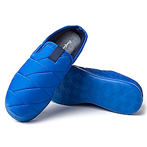 Dearfoams Men's Andy Water Resistant Lightweight Clog Slipper, Ocean Blue, 11-12