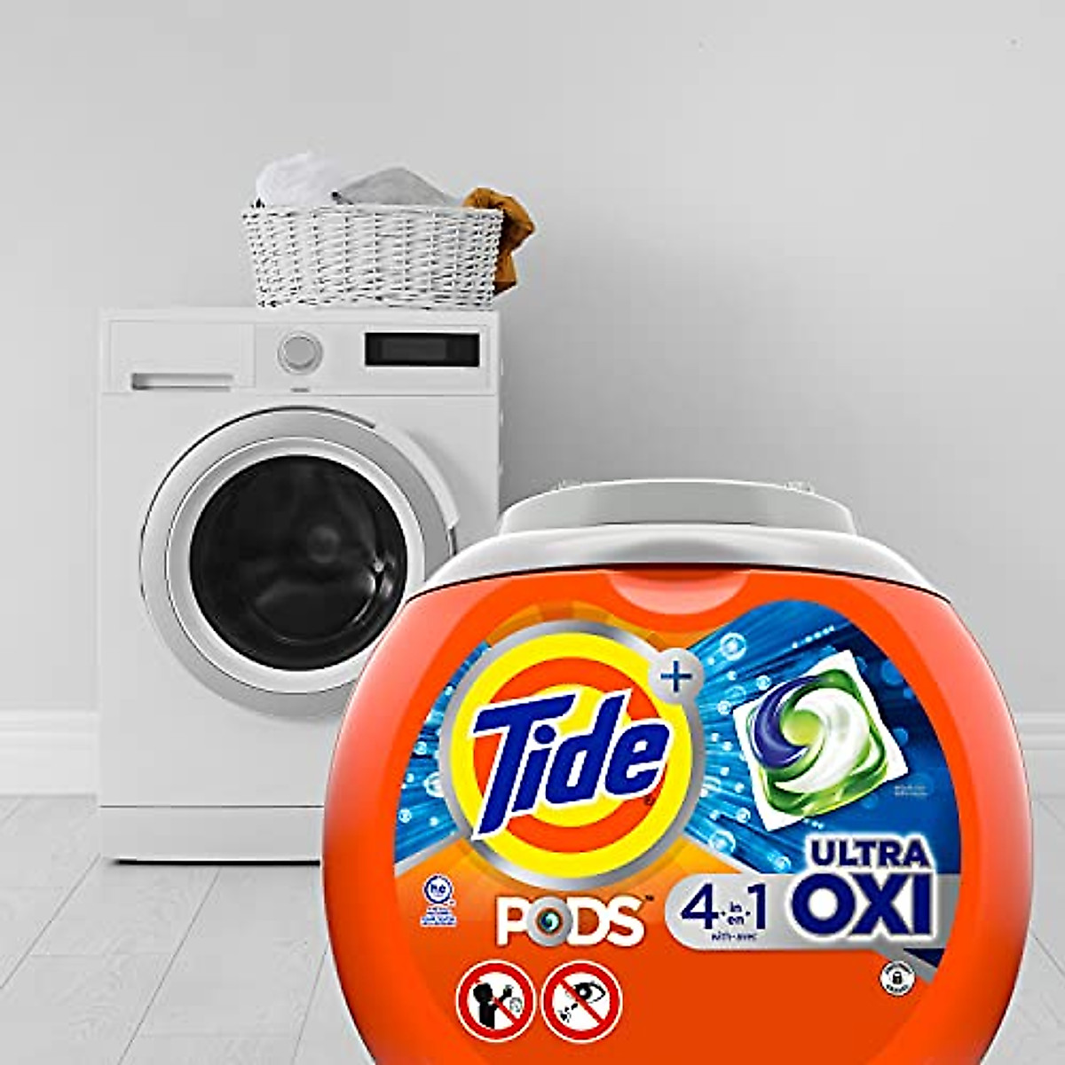 Tide PODS 4 in 1 Ultra Oxi Laundry Detergent Soap PODS, High Efficiency (HE), 61 Count