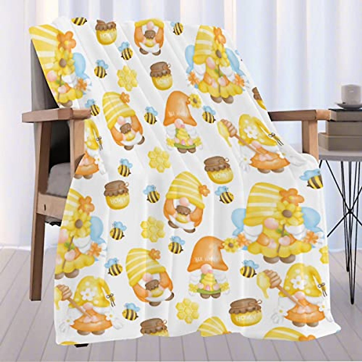 ZHONGKUI Gnome Flannel Throw Blanket,Gnome Blanket with Bee for Adults/Women/Kids/Friends,Gnome Gifts Blanket for Couch Sofa Bed Travel Home Decor, 60"x80"-Adults/Twin Size