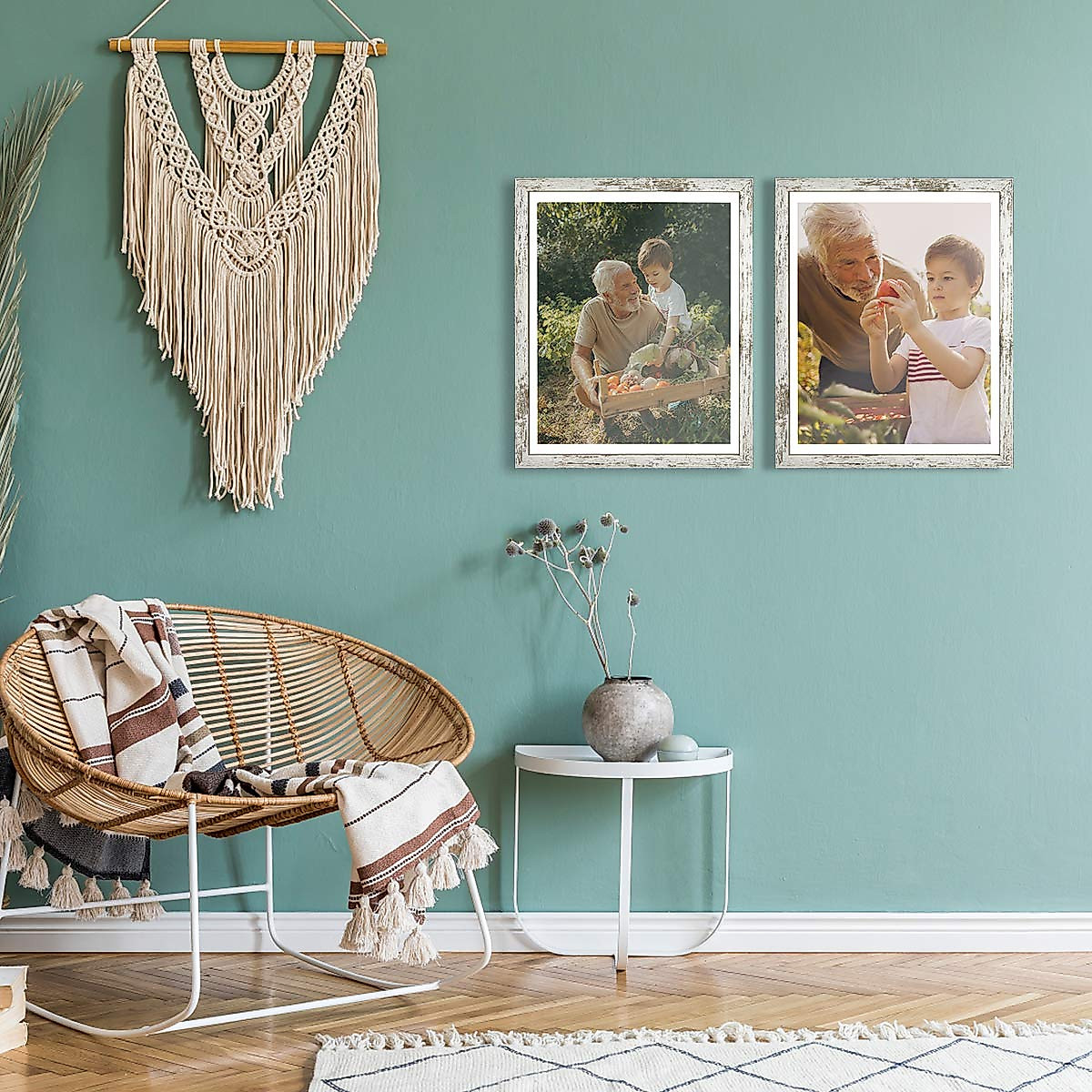 Capcillin 16x20 Picture Frame Wood Pattern Distressed White Poster Frame Set of 2, Wall Mounting,Plexiglass,Great for Prints, Mural,and Art（CP001-MD16x20RW）