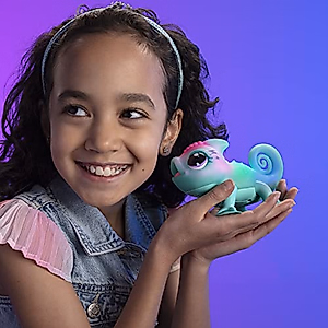 Little Live Pets - Sunny The Bright Light Chameleon Interactive Color Change Light Up Toy, 30+ Sounds & Emotions, So Many Moods, Repeats Back, Beat Detection (Batteries Included, for Kids Ages 5+)