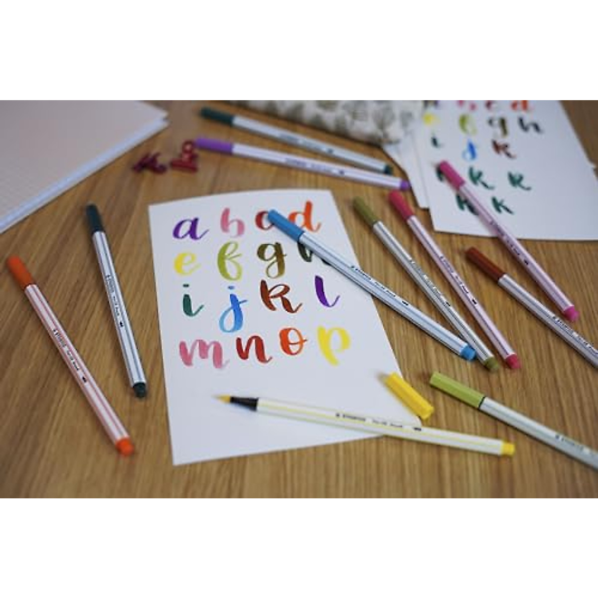 STABILO Premium Fibre-Tip Pen Pen 68 brush - Tin of 25-19 assorted colours