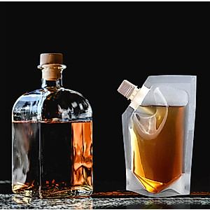 Concealable Flasks Reusable Drinking Bag - 5 Pack 32oz Plastic Flask for Liquor Cruise Pouch Hidden Sneak Alcohol Travel Drinking Flask Kits,Travel Party,with Funnel (32oz x 5)