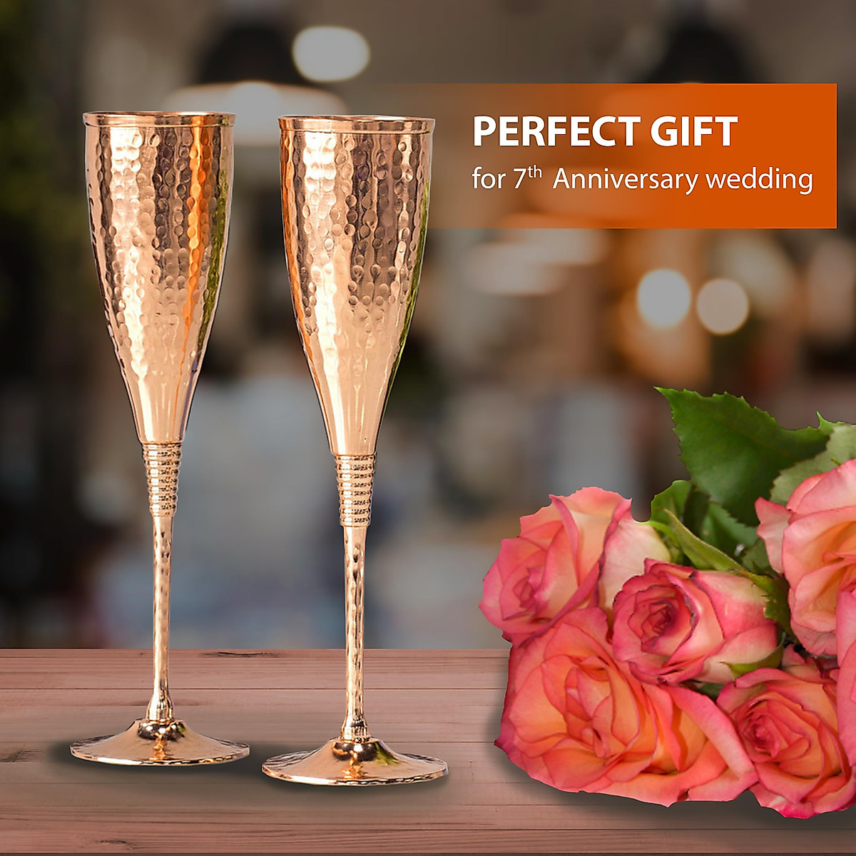 Copper champagne flutes of 6.7 oz set of 2 – Luxurious hammered copper champagne glasses – Each one is handcrafted and lacquered to prevent from tarnishing.