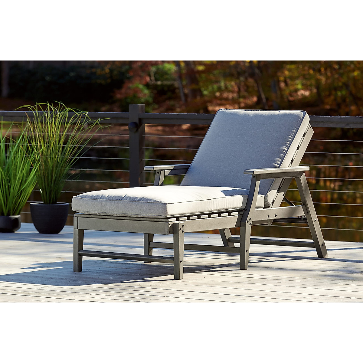 Signature Design by Ashley Visola Contemporary Outdoor Cushioned Chaise Lounge with Adjustable Backrest, Gray