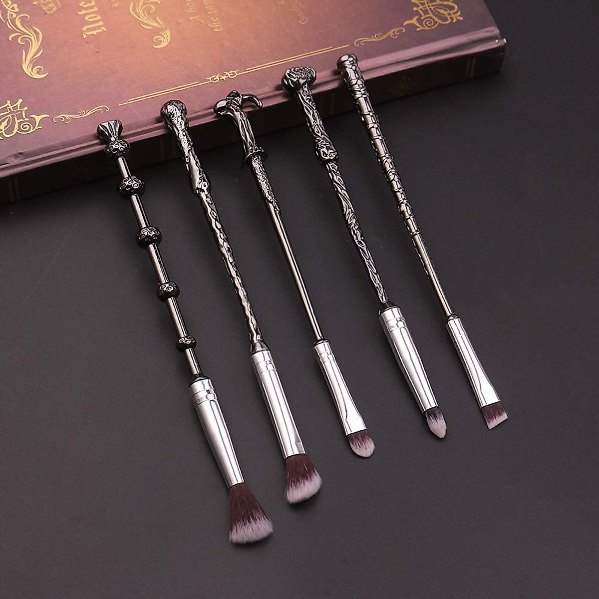 Gifts Wi-zard Wand Makeup Brushes 5 PCS Makeup Brush Set for Foundation Blending Blush Concealer Eyebrow Face Powder