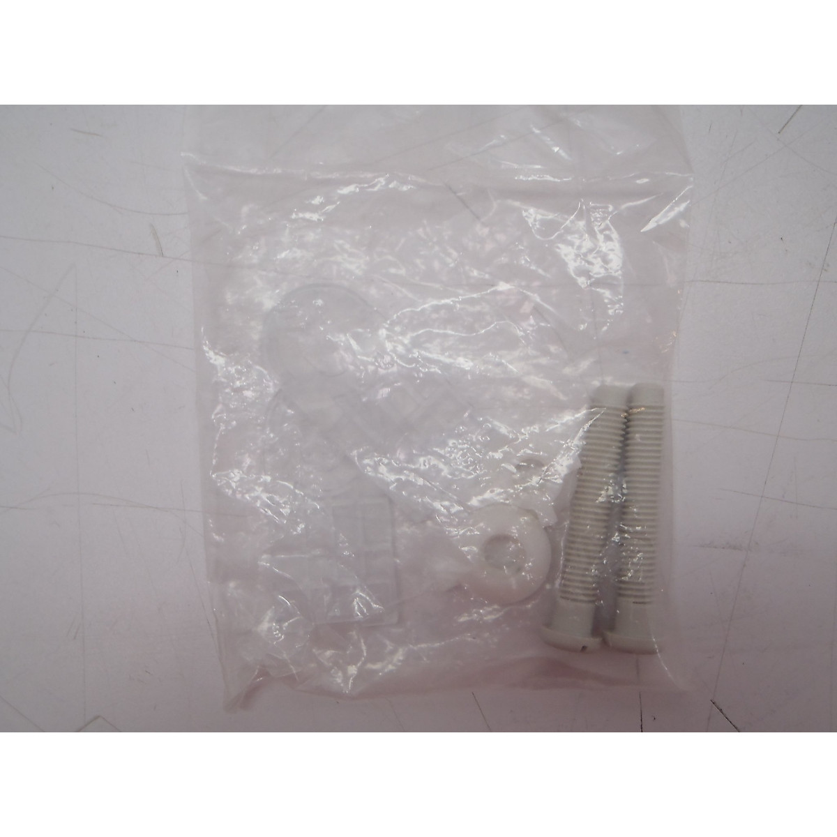 TOTO SS154#11 Traditional SoftClose Elongated Toilet Seat, Colonial White