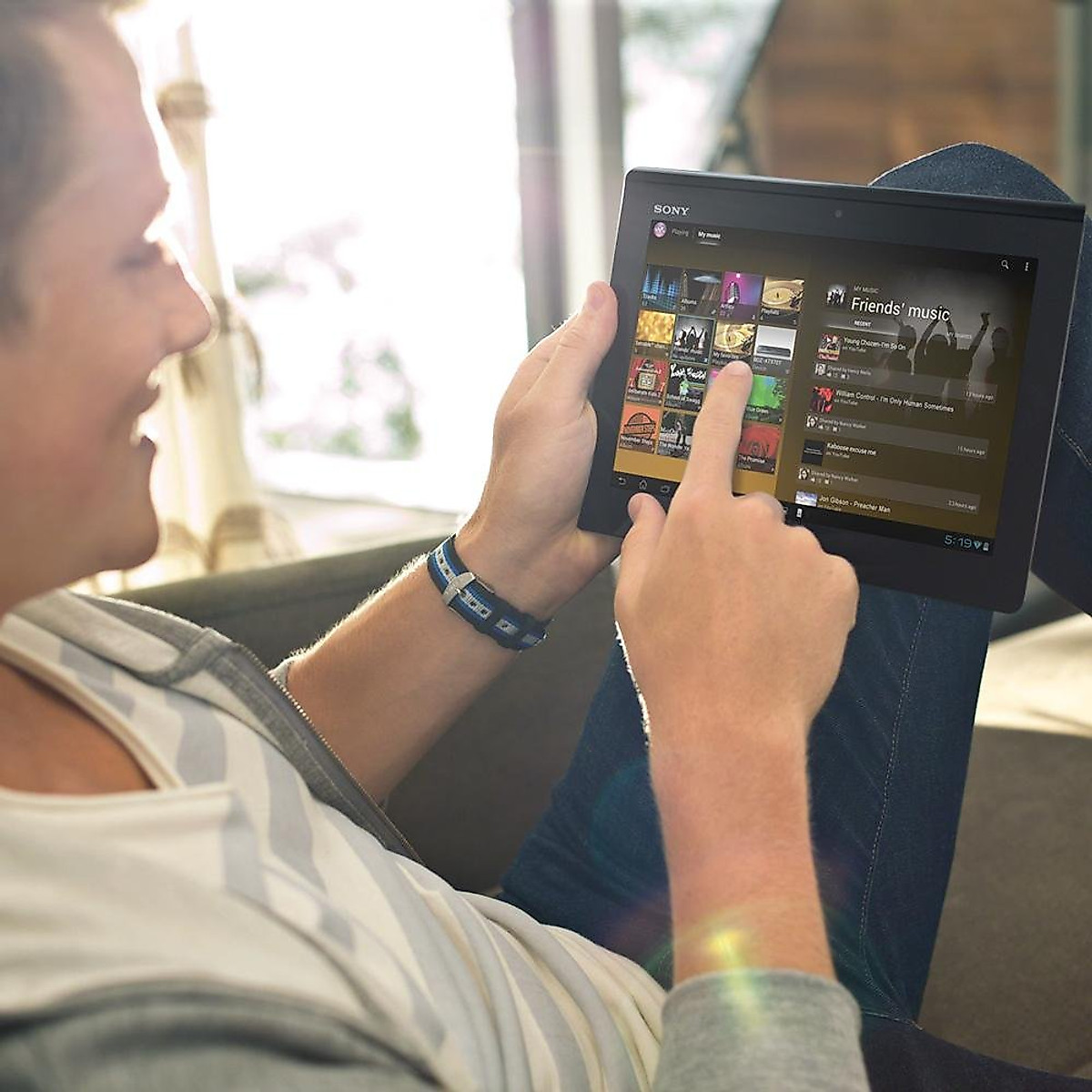 Sony Xperia 16 GB 9.4-Inch Tablet S SGPT121US/S