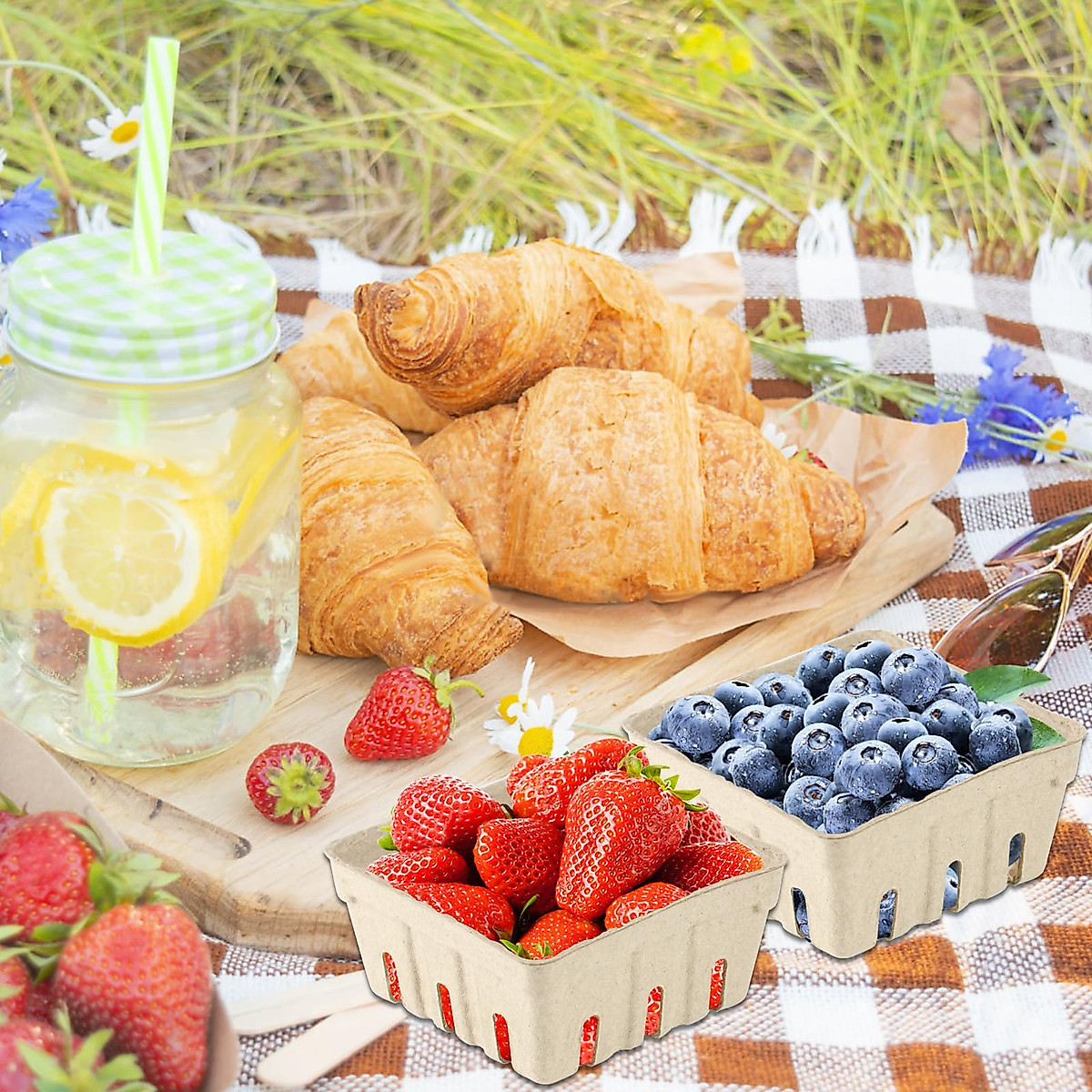 Tamnjvrr 30 Pack Natural Pulp Fiber Berry Basket, Small Molded Produce Vented Basket Kitchen Supplies for Strawberry Blueberry Raspberry Vegetable Produce Vented Container Farmer Market Grocery