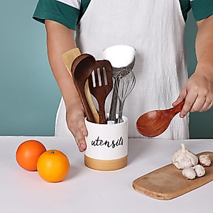 LEETOYI Ceramic Utensil Holder, Utensil Crock for Kitchen Counter, Farmhouse Kitchen Decor, Countertop Utensil Storage Caddy Organizer, Easy to Clean 4.5 inch, White