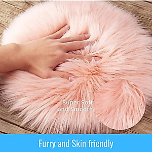 NINGDAN 2Pcs 12 inches Mini Faux Fur Sheepskin Rugs,Fluffy Living Room Carpet Mini Small Size,for Photographing Background of Jewellery,Locker Accessories for Girls,Locker Rug (White and Pink)