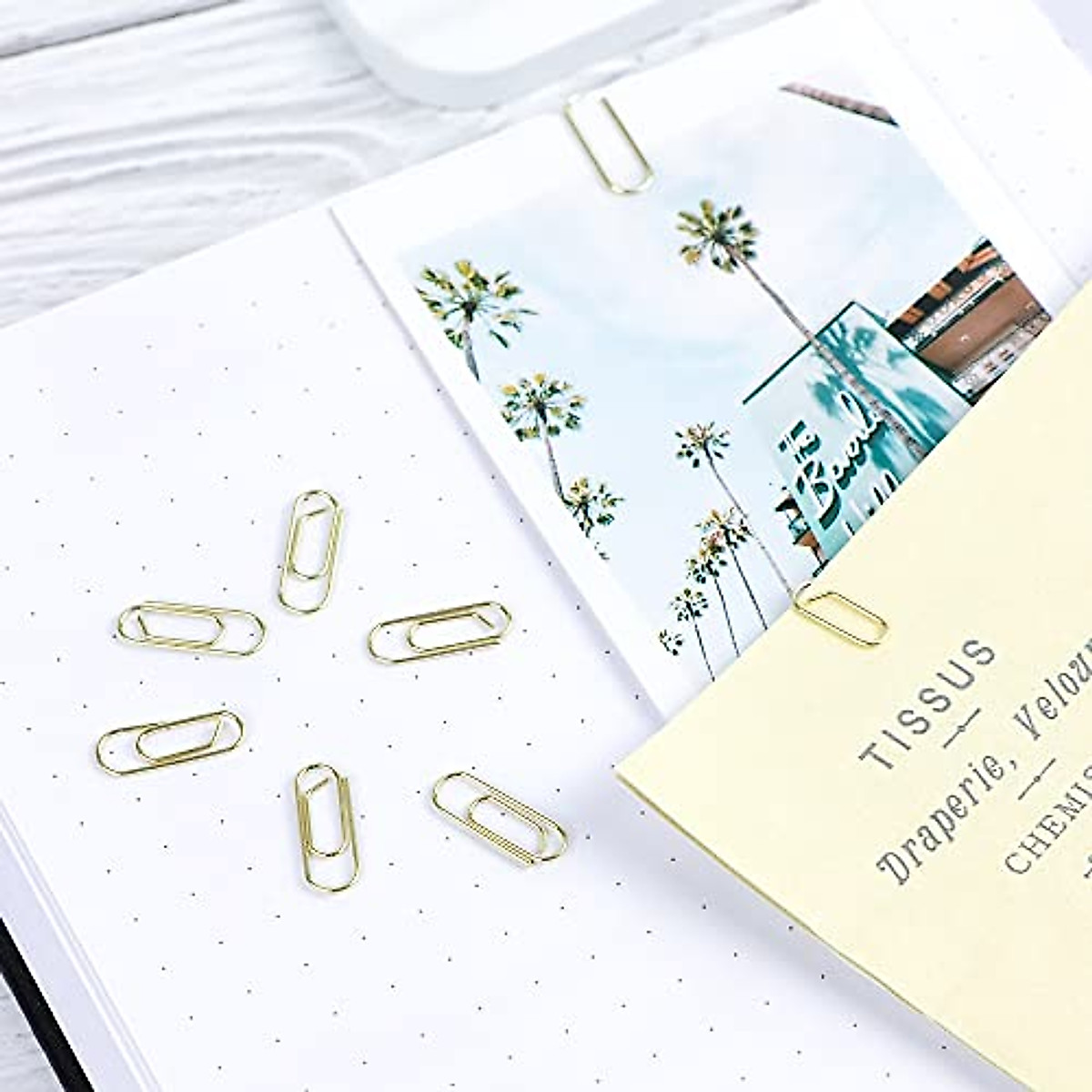 Mini Paper Clips Golden 50pcs Small Size Metal Paperclip 15mm Gold Nickel Plating Finish Bookmarks for Office Accessories School Stationery Supplies (Gold)