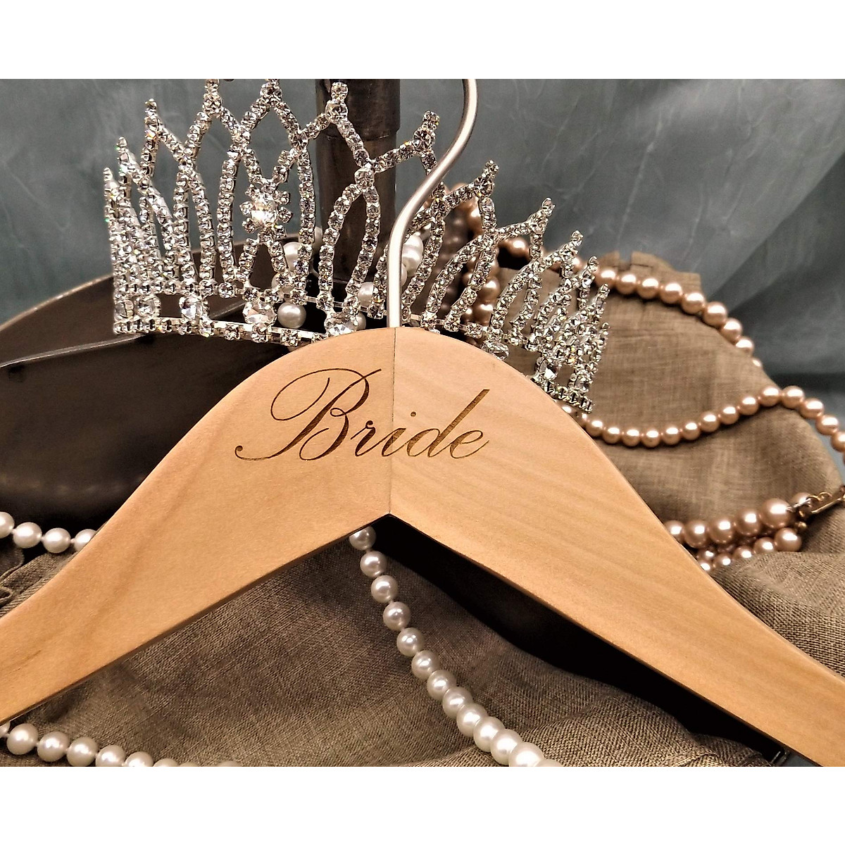 NAHANCO B20017ENG Bridal Hanger, Natural Wood Hanger Engraved with (Bride), 17” (1 Piece), Natural w/Engraved Print