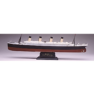 Revell 85-0445 1/570 RMS Titanic Plastic Model Kit, 18.6 x 1.9 x 3.7-Inch