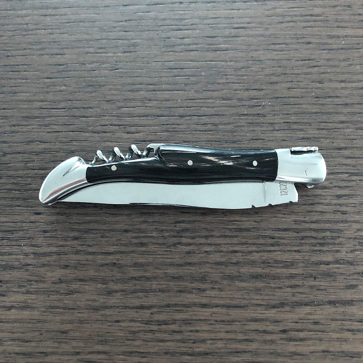 Laguiole en Aubrac Handmade Luxury Shiny Folding Pocket Steak Knife, 4.75-in (12 cm), Buffalo Horn Handle