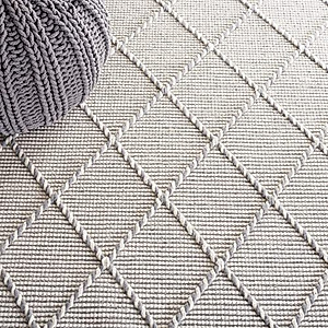 SAFAVIEH Vermont Collection Accent Rug - 4' x 6', Ivory & Grey, Handmade Moroccan Boho Trellis Braided Tassel Wool, Ideal for High Traffic Areas in Entryway, Living Room, Bedroom (VRM161F)