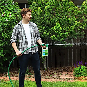 Maximum Green & Growth Fertilizer High Nitrogen 28-0-0 Liquid Lawn Food Spray Spring & Summer- Any Grass Type- Simple Lawn Solutions - Concentrated Quick & Slow Release Attached Sprayer (32 Ounce)