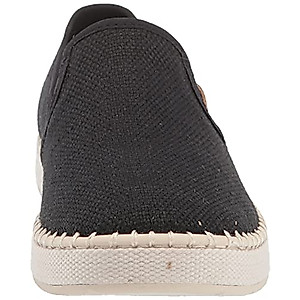 UGG Women's LUCIAH Sneaker, Black, 7.5