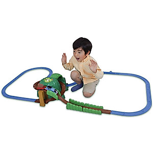 Tomy Thomas The Tank Engine pounding Mountain Set