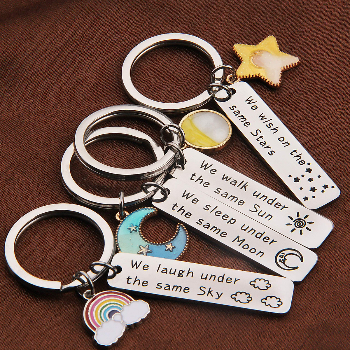 MAOFAED Long Distance Relationship Gift 4 Best Friends Gift 4 Sisters Gift Long Distance Gift for Friends Sisters