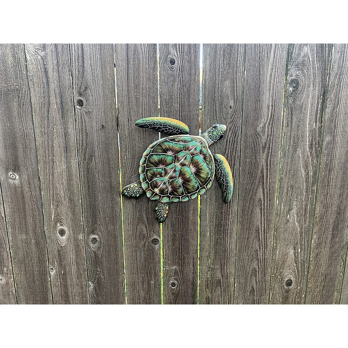 GSC Metal Sea Turtle Green Decor Indoor Outdoor Wall Art Plaque Sculpture Mount for Inside Home Living Room Bedroom Bathroom Kitchen Or Outside Patio Fence Porch, 17 X 17 inches