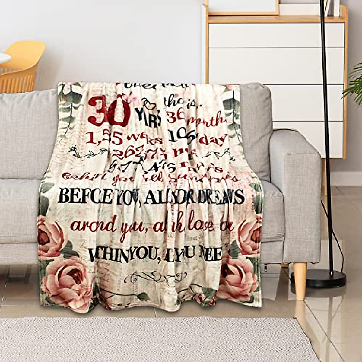 30th Birthday Gifts for Women 1992 Blanket 30 Year Old Birthday Gifts for Women Turning 30 Unique 30th Birthday Gifts for Her Funny 30th Birthday Decorations for Women Him Wife Sister Mom Friends