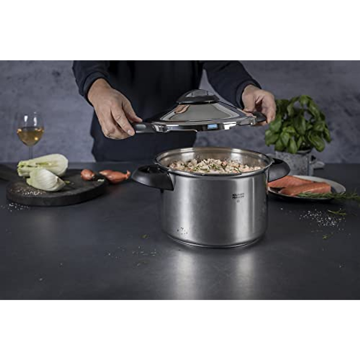 Kuhn Rikon 3762 Duromatic Top Stainless Steel Pressure Cooker with Side Grips, 6 Litre / 24 cm