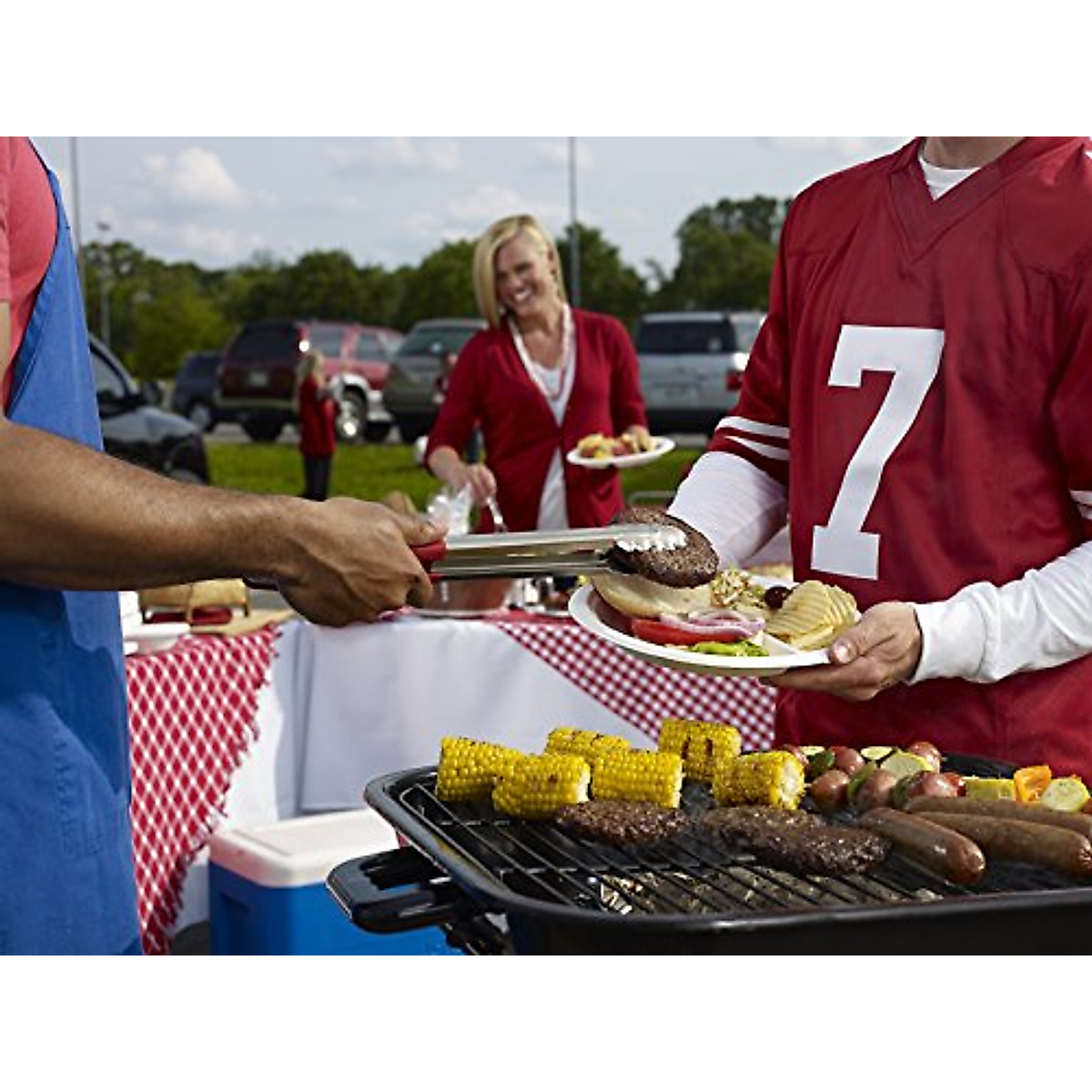 Chinet 10 3/8 Dinner Plate 100-count Box