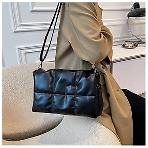 Women's Trendy Quilted Crossbody Bags Adjustable Chain Strap Cassette Puffer Padding Shoulder Bag Puffy Hobo Bag (Black)