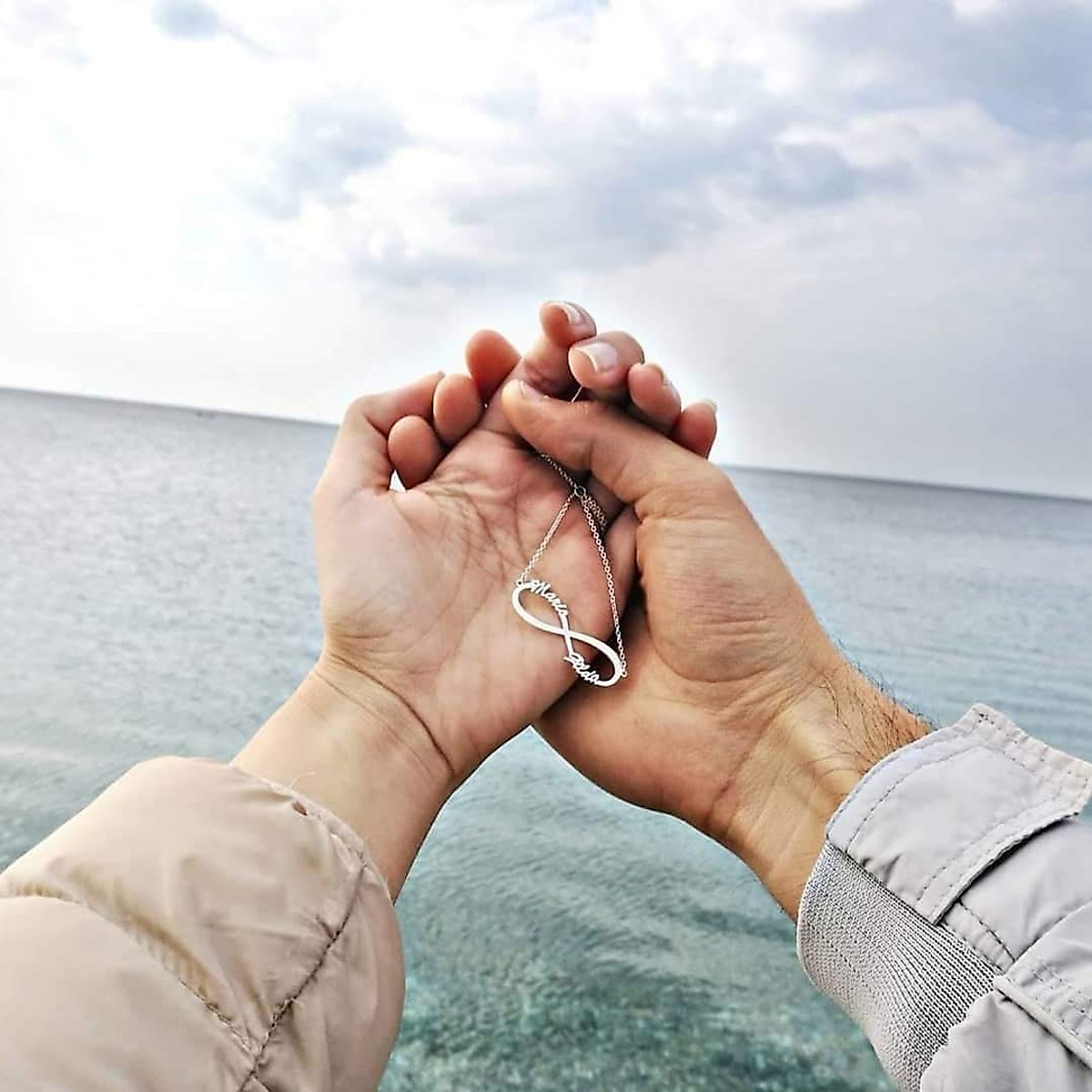 UMAGICBOX Personalized Sterling Silver Infinity Name Necklace with Date Custom Name Infinity Jewelry Anniversary Date Necklace Mother Gift