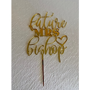 Personalized Future Mrs Cake Topper, Custom Name Cupcake Topper with Heart, Bridal Shower Decor, Calligraphy, Bachelorette, Engagement, Wedding Cake Topper, Hand Lettered, Script, Table Centerpiece