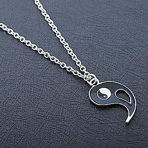MileHouse Fine Necklace for Girls,2Pcs/Set Best Friends Tai Chi Yin Yang Hollow Pendant Split Matching Necklace
