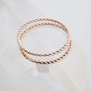 Honeycat Skinny Twist Rope Ring Duo Set in Gold, Rose Gold, or Silver | Minimalist, Delicate Jewelry (Rose Gold, 6)
