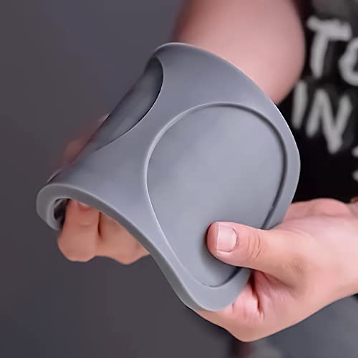 HvOvMvE 2 in 1 Creative Silicone Coaster for Kitchen and Bathroom to Place Soap Dispensers，Tumbler, Toothbrush Holder, Drinks, Cup Mat Protects The Countertop, Non-Slip (Grey)