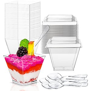 Lainrrew Dessert Cups, 50 Pack 7oz Clear Plastic Dessert Cups with Lids and Spoons Mini Square Tumbler Serving Cups Appetizer Parfait Cups for Party Tasting Mousse Pudding Yogurt