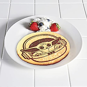 Uncanny Brands Star Wars The Mandalorian The Child Waffle Maker- Grogu Waffles