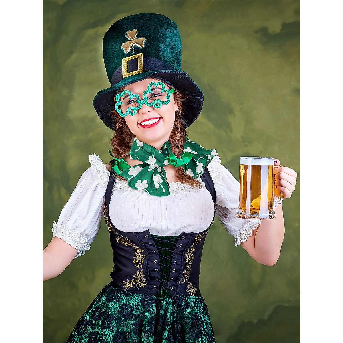 Skylety St. Patrick's Day Printed Scarf Long Shamrock Shawl Irish Theme Scarf for Holiday Outfits Accessories (Green Background, 1 Piece)