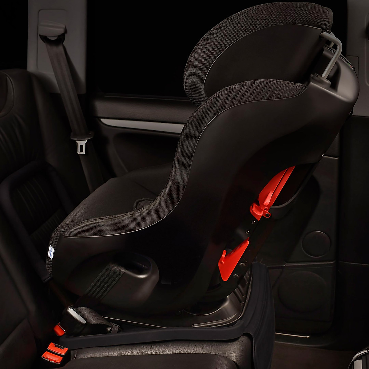 Clek Mat-Thingy Car Seat Protector Featuring LATCH-Compatible Design with Anti-Spill and Compression Damage Protection, Black