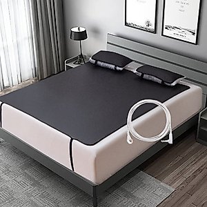 RIQINXIN Grounding Mattress Pad with 15ft grounding Cord Grounding Mat Perforated Design Conductive PU Leather Grounding Mat for Bed Relieve Pain 55x71in Black