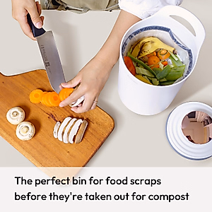 Carrotez Compost Bin for Kitchen Countertop, 0.8 Gallon (3 Liter) Small Food Waste Mini Compost Bin with Lid, Odorless Vacuum Seal - White