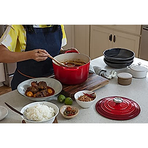 Le Creuset Enameled Cast Iron Signature Deep Round Oven, 5.25qt., Cerise