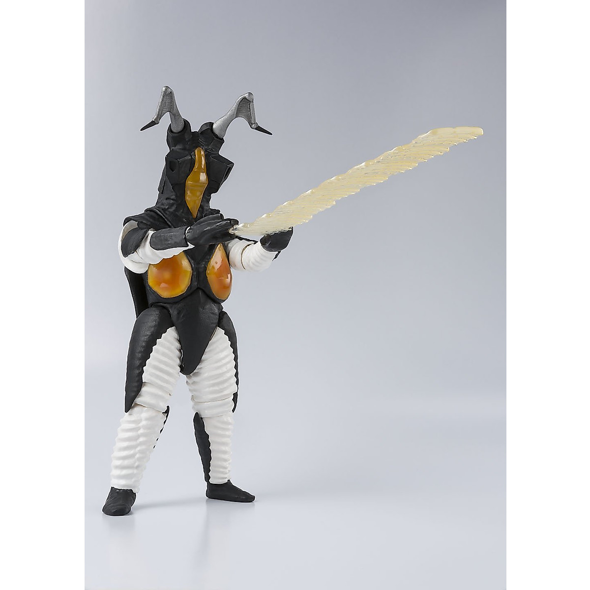 Bandai Tamashii Nations S.H. Figuarts Zetton "Ultraman" Action Figure