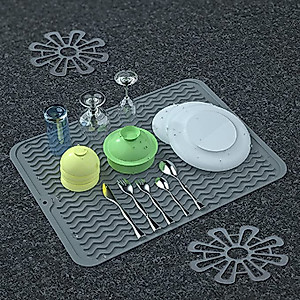 HowiseAcc Silicone Dish Drying Mat and 2 Trivets Mat,Drying Mat For Kitchen counter, Heat Resistant Mat,Easy Clean drainboard mat, Non-Slip Dish Drainer Pad for Kitchen Counter (L(16"×12"), Gray)